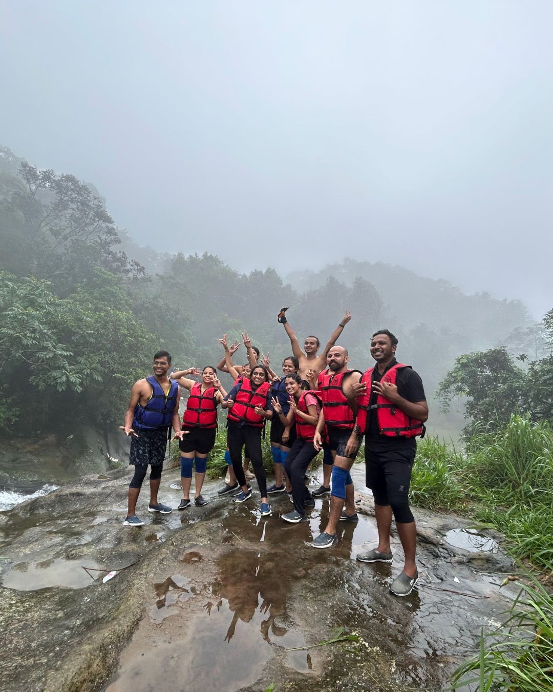 River Canyoning & Split Rock trek in Mawlyngbna - ChaloHoppo